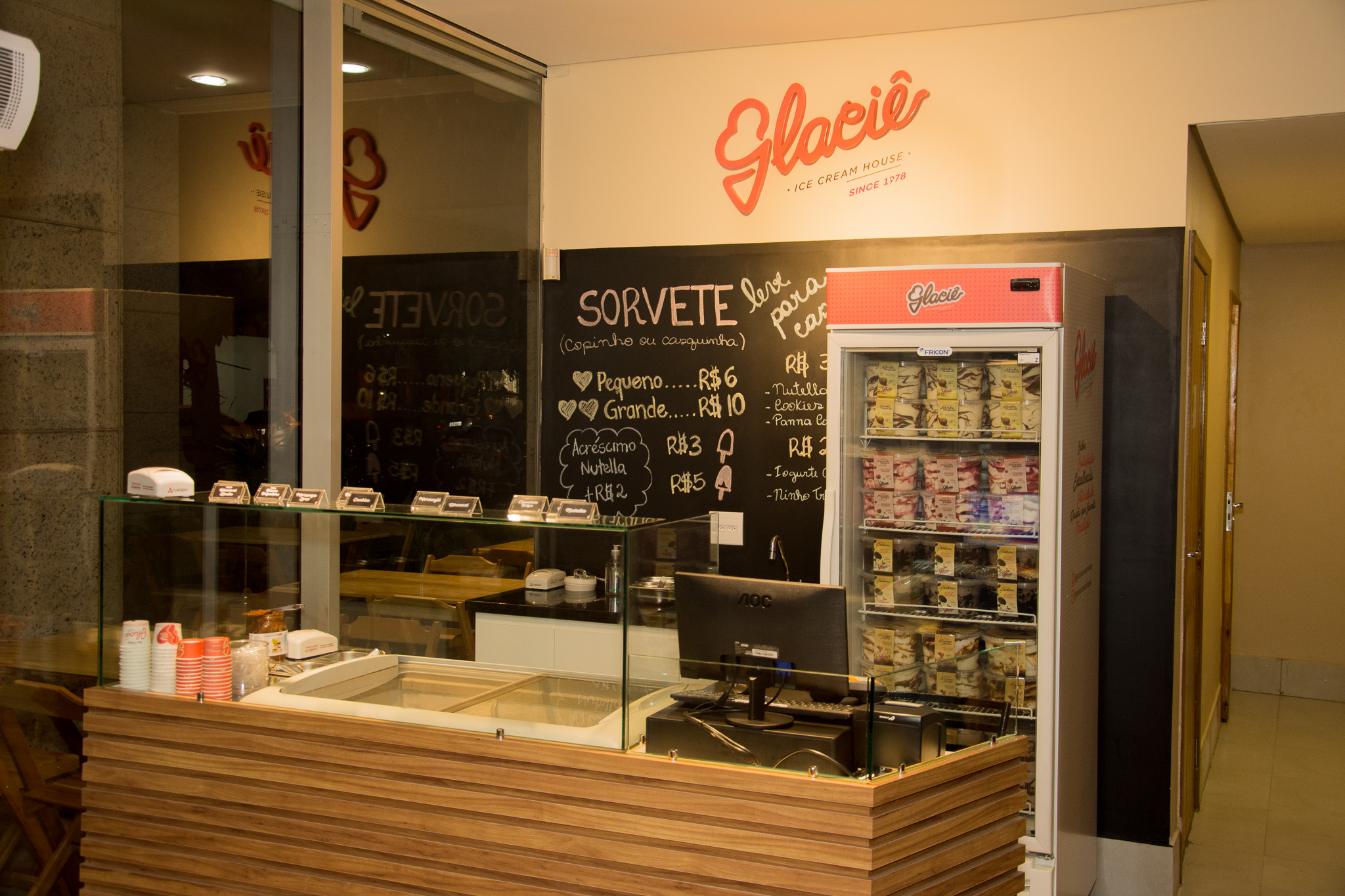Mustache Belo Horizonte | Pizzaria em BHMustache Hand Pizza